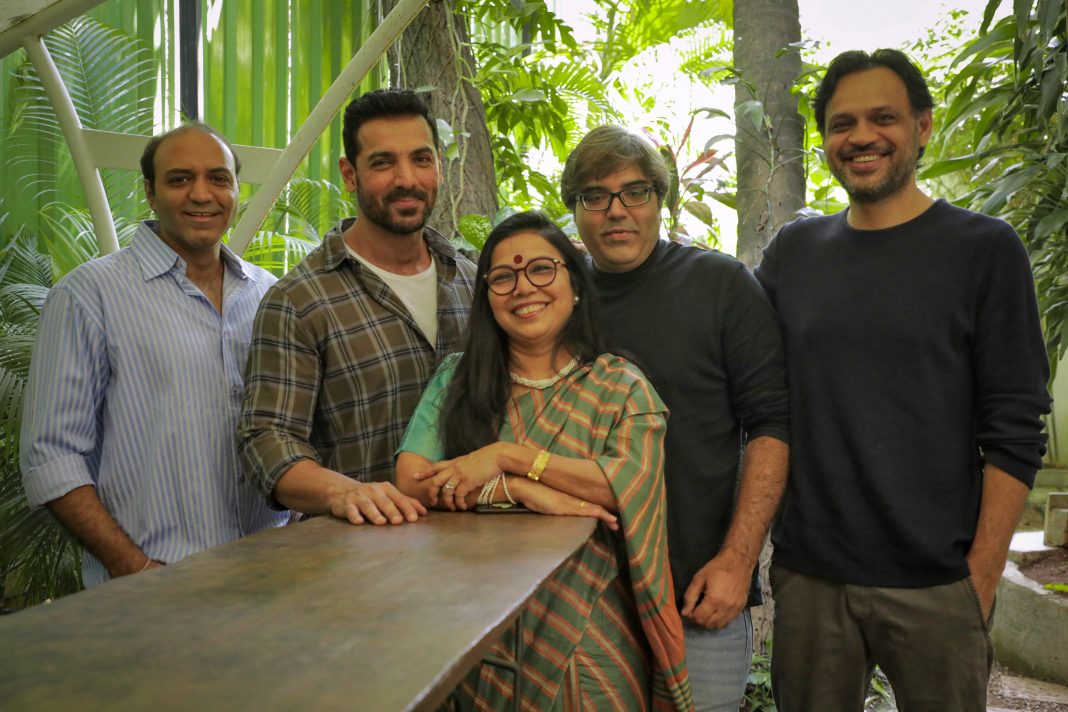 John Abraham, Robbie Grewal, Anil Bohra To Make Biopic | 29 February ...
