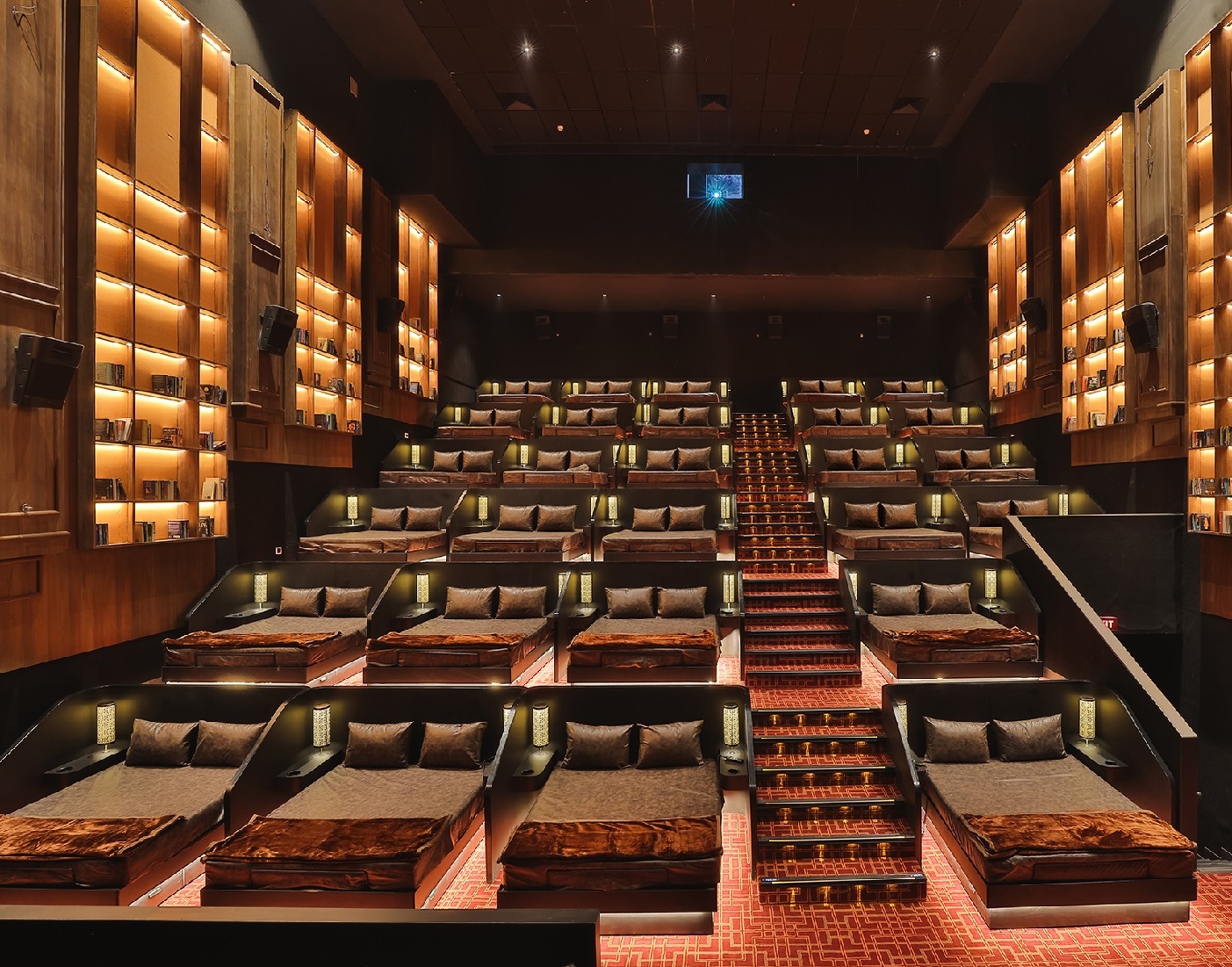 RAJHANS OPENS 14-SCREEN MULTIPLEX IN SURAT | 27 December, 2024 - Film ...